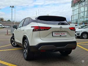 Balts Nissan Qashqai 2023 Viļņa, ar dzinēja tilpumu 1.33 L un nobraukumu 50 tūkst. km par 22900 €, foto 4 vietnē AUTOMOTO.COM.LV