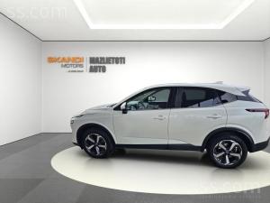Белый Ниссан Кашкай 2023 в Лиепая, объемом двигателя 1.30 л и пробегом 80 тыс. км за 19990 €, фото 4 на AUTOMOTO.COM.LV