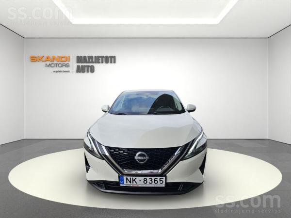 Balts Nissan Qashqai 2023 Liepāja, ar dzinēja tilpumu 1.30 L un nobraukumu 80 tūkst. km par 19990 €, foto 3 vietnē AUTOMOTO.COM.LV