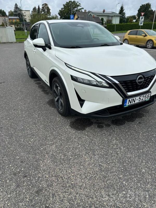 Nissan Qashqai 2023 Rīga vietnē Balts Nissan Qashqai 2023 Rīga, ar dzinēja tilpumu 1.50 L un nobraukumu 100 tūkst. km par 22900 €, foto 1 vietnē AUTOMOTO.COM.LV