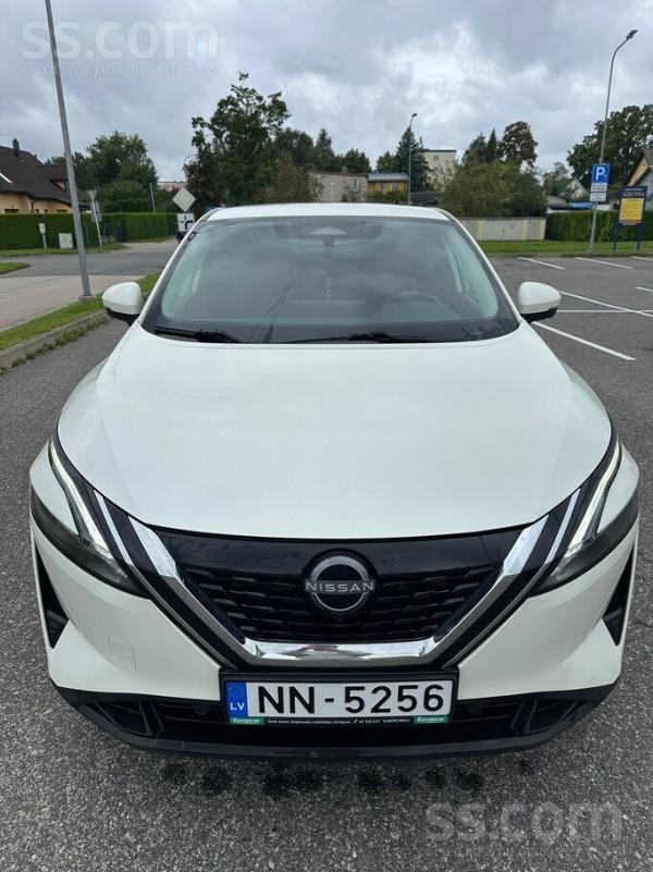 Nissan Qashqai 2023 Rīga vietnē Balts Nissan Qashqai 2023 Rīga, ar dzinēja tilpumu 1.50 L un nobraukumu 100 tūkst. km par 22900 €, foto 11 vietnē AUTOMOTO.COM.LV