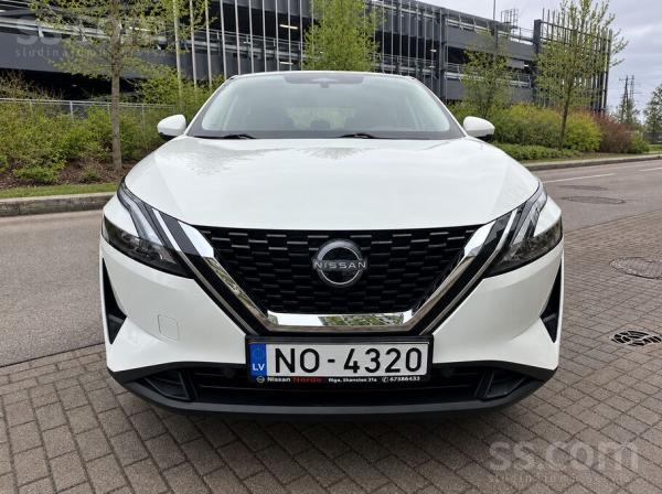 Balts Nissan Qashqai 2023 Rīga, ar dzinēja tilpumu 1.30 L un nobraukumu 59 tūkst. km par 17500 €, foto 3 vietnē AUTOMOTO.COM.LV