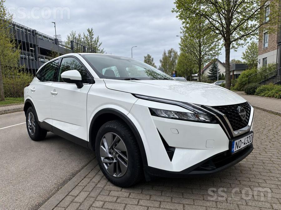 Balts Nissan Qashqai 2023 Rīga, ar dzinēja tilpumu 1.30 L un nobraukumu 59 tūkst. km par 17500 €, foto 4 vietnē AUTOMOTO.COM.LV