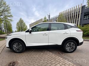 Balts Nissan Qashqai 2023 Rīga, ar dzinēja tilpumu 1.30 L un nobraukumu 59 tūkst. km par 17500 €, foto 9 vietnē AUTOMOTO.COM.LV