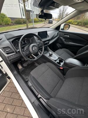 Balts Nissan Qashqai 2023 Rīga, ar dzinēja tilpumu 1.30 L un nobraukumu 59 tūkst. km par 17500 €, foto 19 vietnē AUTOMOTO.COM.LV