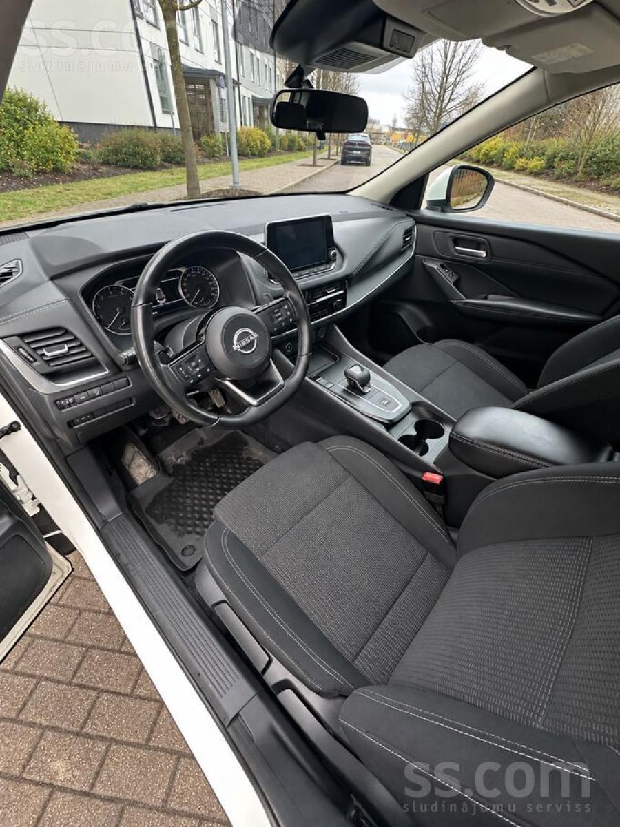 Balts Nissan Qashqai 2023 Rīga, ar dzinēja tilpumu 1.30 L un nobraukumu 59 tūkst. km par 17500 €, foto 19 vietnē AUTOMOTO.COM.LV