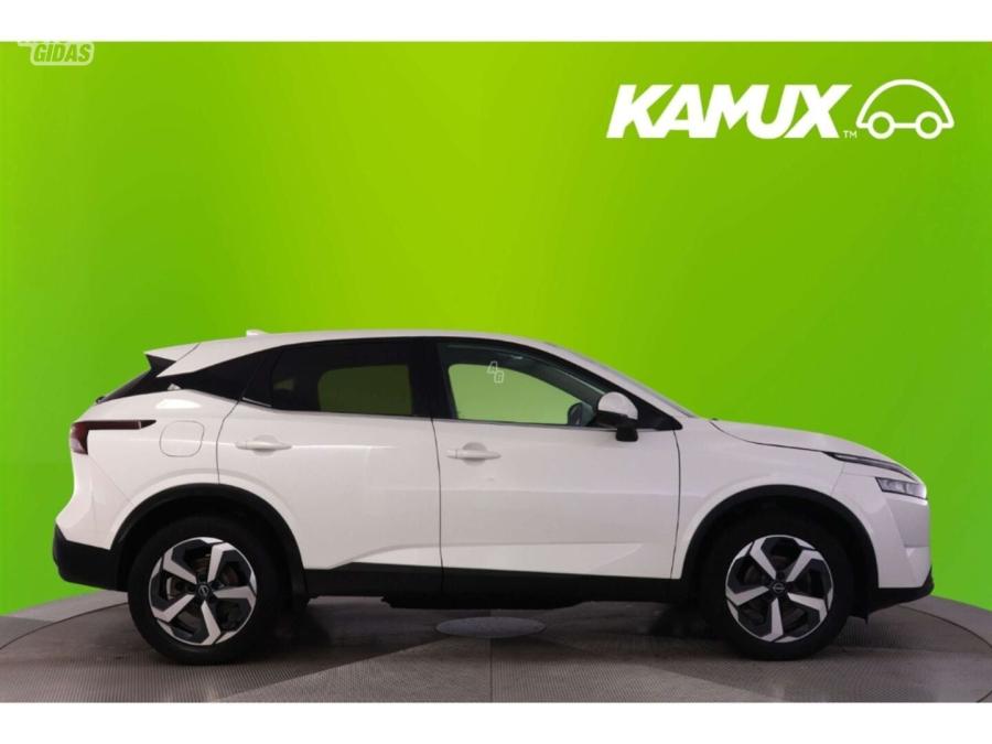 White Nissan Qashqai 2024 in Kaunas, with an engine capacity of 1.30 L and mileage of 86 thousand km for 23894 €, photo 3 on AUTOMOTO.COM.LV