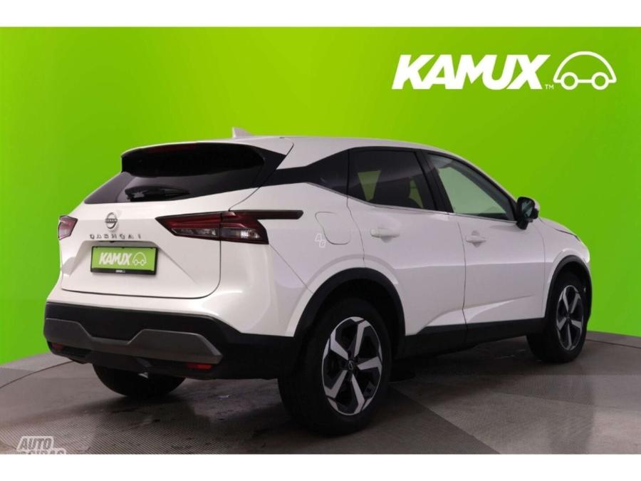 White Nissan Qashqai 2024 in Kaunas, with an engine capacity of 1.30 L and mileage of 86 thousand km for 23894 €, photo 4 on AUTOMOTO.COM.LV