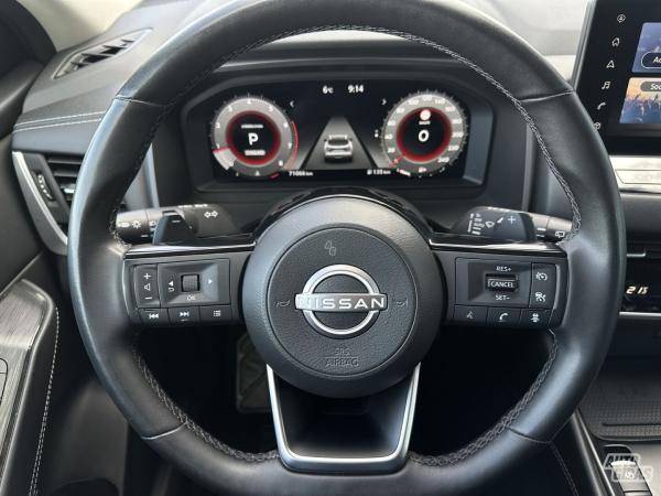 White Nissan Qashqai 2024 in Avizieniai, with an engine capacity of 1.30 L and mileage of 71 thousand km for 23500 €, photo 6 on AUTOMOTO.COM.LV