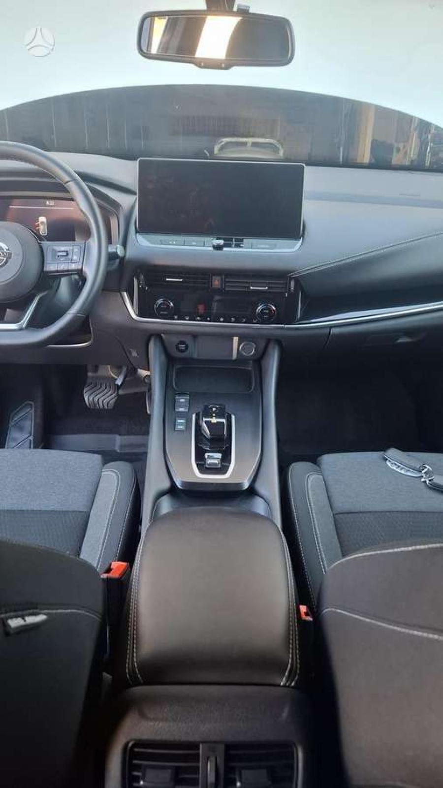 Balts Nissan Qashqai 2024 Radviliškis, ar dzinēja tilpumu 1.50 L un nobraukumu 83 tūkst. km par 23500 €, foto 17 vietnē AUTOMOTO.COM.LV