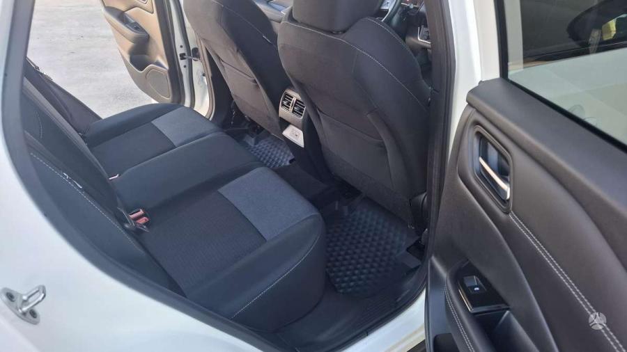 Balts Nissan Qashqai 2024 Radviliškis, ar dzinēja tilpumu 1.50 L un nobraukumu 83 tūkst. km par 23500 €, foto 25 vietnē AUTOMOTO.COM.LV