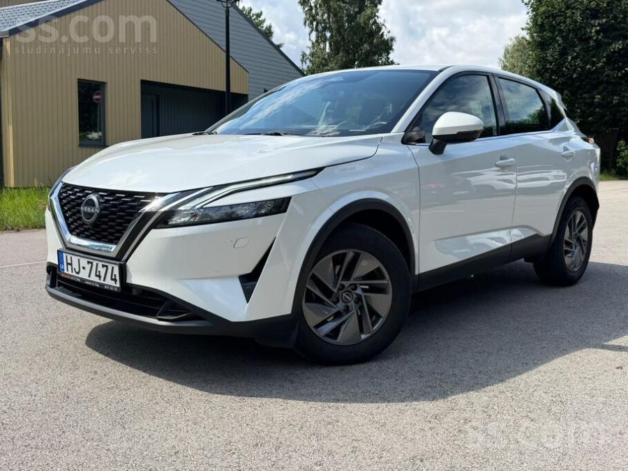 Белый Ниссан Кашкай 2024 в Рига, объемом двигателя 1.30 л и пробегом 40 тыс. км за 24400 €, фото 1 на AUTOMOTO.COM.LV
