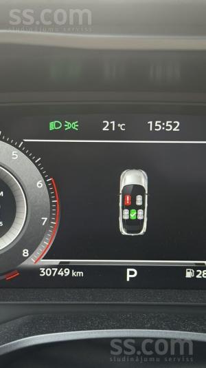 White Nissan Qashqai 2024 in Riga, with an engine capacity of 1.30 L and mileage of 31 thousand km for 24980 €, photo 7 on AUTOMOTO.COM.LV