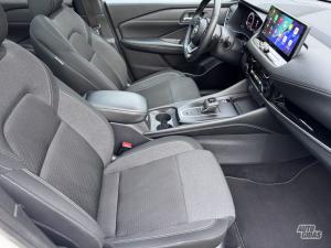 White Nissan Qashqai 2024 in Avizieniai, with an engine capacity of 1.30 L and mileage of 85 thousand km for 22950 €, photo 8 on AUTOMOTO.COM.LV