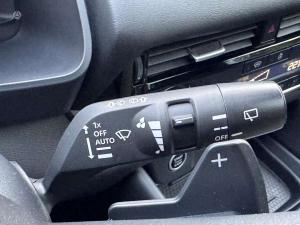 Balts Nissan Qashqai 2024 Viļņa, ar dzinēja tilpumu 1.30 L un nobraukumu 85 tūkst. km par 22950 €, foto 17 vietnē AUTOMOTO.COM.LV