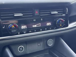 Balts Nissan Qashqai 2024 Viļņa, ar dzinēja tilpumu 1.30 L un nobraukumu 85 tūkst. km par 22950 €, foto 24 vietnē AUTOMOTO.COM.LV