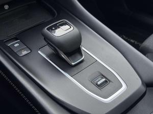 Balts Nissan Qashqai 2024 Viļņa, ar dzinēja tilpumu 1.30 L un nobraukumu 85 tūkst. km par 22950 €, foto 28 vietnē AUTOMOTO.COM.LV