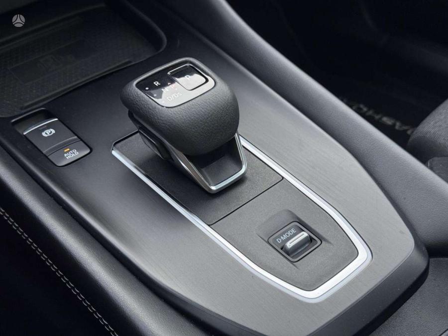 Balts Nissan Qashqai 2024 Viļņa, ar dzinēja tilpumu 1.30 L un nobraukumu 85 tūkst. km par 22950 €, foto 28 vietnē AUTOMOTO.COM.LV