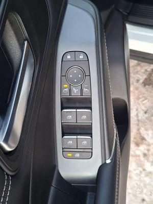 White Nissan Qashqai 2025 in Vilnius, with an engine capacity of 1.33 L and mileage of 31 thousand km for 25950 €, photo 9 on AUTOMOTO.COM.LV