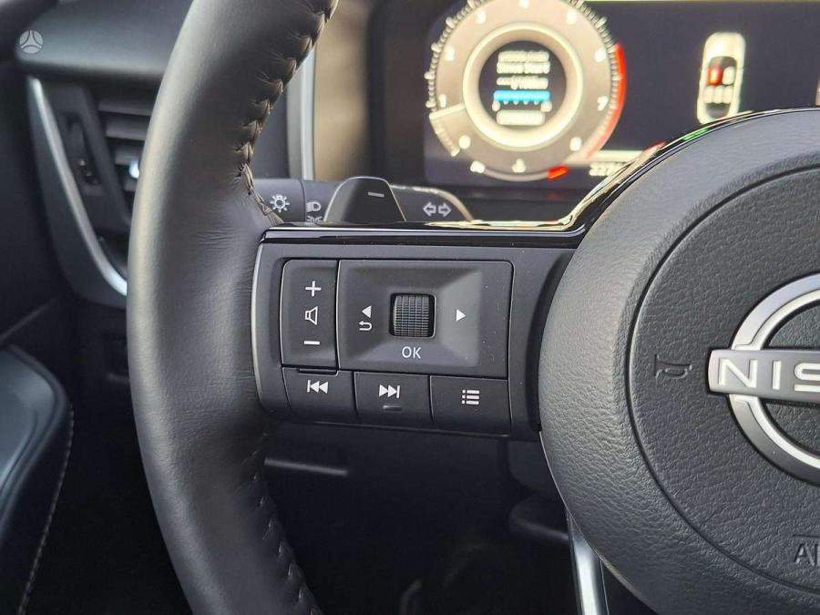 White Nissan Qashqai 2025 in Vilnius, with an engine capacity of 1.33 L and mileage of 31 thousand km for 25950 €, photo 14 on AUTOMOTO.COM.LV