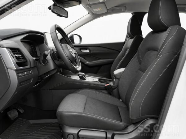 White Nissan Qashqai 2025 in Riga, with an engine capacity of 1.30 L and mileage of 25 thousand km for 26980 €, photo 6 on AUTOMOTO.COM.LV