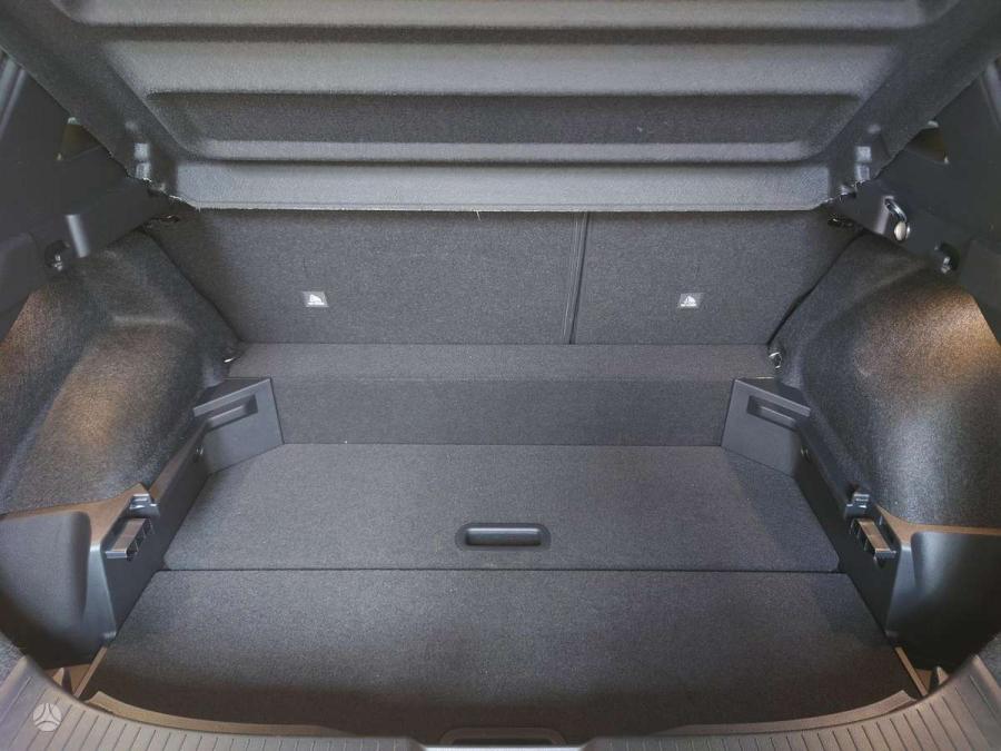 Balts Nissan Qashqai 2025 Kauņa, ar dzinēja tilpumu 1.33 L un nobraukumu 0 tūkst. km par 34190 €, foto 8 vietnē AUTOMOTO.COM.LV