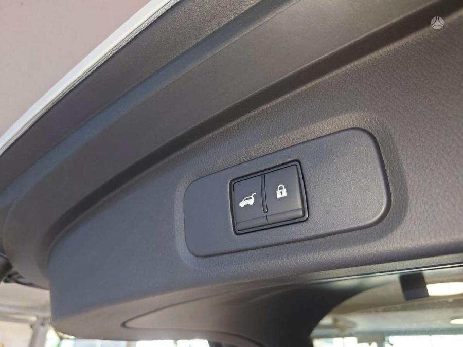 Balts Nissan Qashqai 2025 Kauņa, ar dzinēja tilpumu 1.33 L un nobraukumu 0 tūkst. km par 34190 €, foto 9 vietnē AUTOMOTO.COM.LV