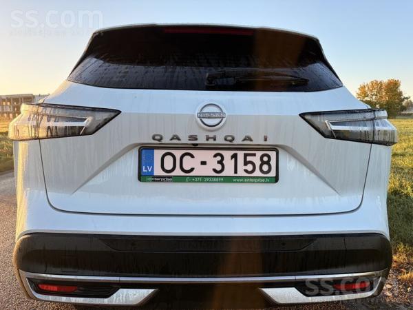 Balts Nissan Qashqai 2025 Rīga, ar dzinēja tilpumu 1.30 L un nobraukumu 51 tūkst. km par 23000 €, foto 5 vietnē AUTOMOTO.COM.LV
