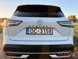 Белый Ниссан Кашкай 2025 в Рига, объемом двигателя 1.30 л и пробегом 51 тыс. км за 23000 €, фото 5 на AUTOMOTO.COM.LV