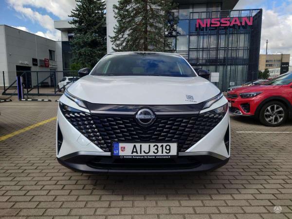White Nissan Qashqai 2026 in Kaunas, with an engine capacity of 1.50 L and mileage of 4 thousand km for 37500 €, photo 5 on AUTOMOTO.COM.LV
