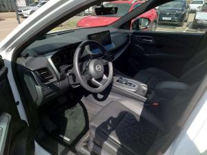 Balts Nissan Qashqai 2026 Kauņa, ar dzinēja tilpumu 1.50 L un nobraukumu 4 tūkst. km par 37500 €, foto 8 vietnē AUTOMOTO.COM.LV