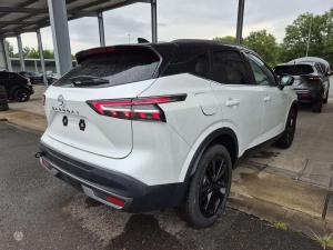 Balts Nissan Qashqai 2026 Viļņa, ar dzinēja tilpumu 0.00 L un nobraukumu 0 tūkst. km par 24300 €, foto 5 vietnē AUTOMOTO.COM.LV