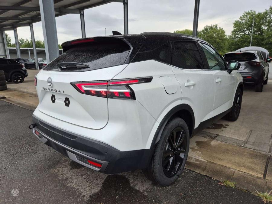 Balts Nissan Qashqai 2026 Viļņa, ar dzinēja tilpumu 0.00 L un nobraukumu 0 tūkst. km par 24300 €, foto 5 vietnē AUTOMOTO.COM.LV