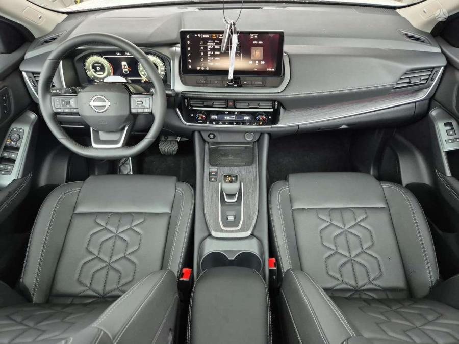 Balts Nissan Qashqai 2026 Viļņa, ar dzinēja tilpumu 0.00 L un nobraukumu 0 tūkst. km par 24300 €, foto 6 vietnē AUTOMOTO.COM.LV