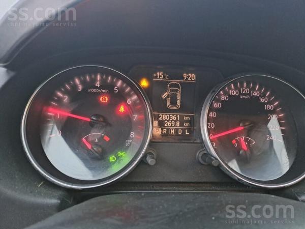 Balts Nissan Qashqai 2013 Rīga, ar dzinēja tilpumu 1.60 L un nobraukumu 284 tūkst. km par 4500 €, foto 7 vietnē AUTOMOTO.COM.LV