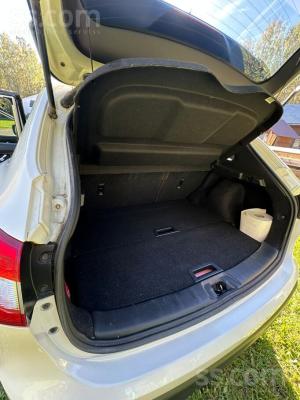 White Nissan Qashqai 2015 in Daugavpils, with an engine capacity of 1.60 L and mileage of 219 thousand km for 8800 €, photo 7 on AUTOMOTO.COM.LV
