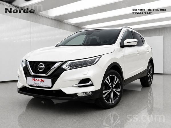 White Nissan Qashqai 2019 in Riga, with an engine capacity of 1.30 L and mileage of 66 thousand km for 16890 €, photo 1 on AUTOMOTO.COM.LV