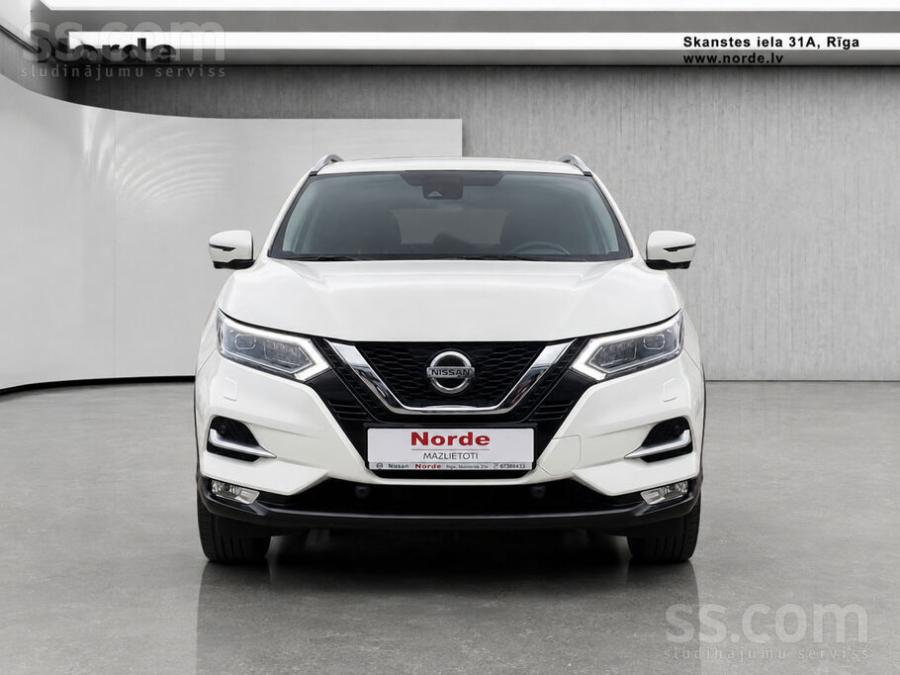 White Nissan Qashqai 2019 in Riga, with an engine capacity of 1.30 L and mileage of 66 thousand km for 16890 €, photo 6 on AUTOMOTO.COM.LV