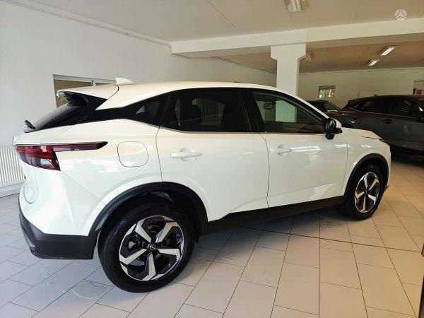 White Nissan Qashqai 2024 in Siauliai, with an engine capacity of 1.33 L and mileage of 15 thousand km for 24600 €, photo 9 on AUTOMOTO.COM.LV