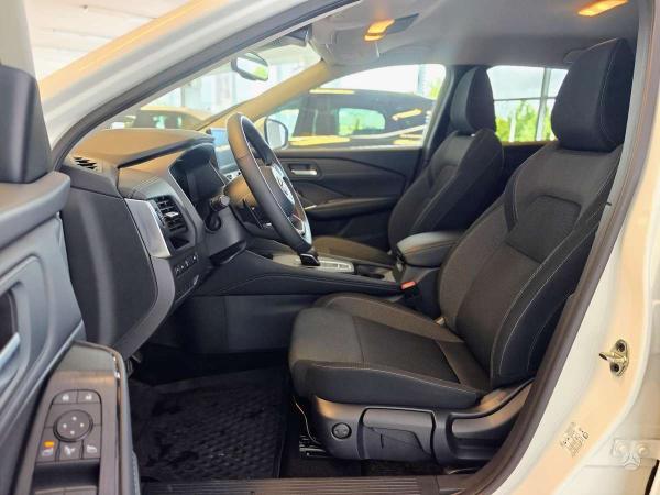 White Nissan Qashqai 2024 in Siauliai, with an engine capacity of 1.33 L and mileage of 15 thousand km for 24600 €, photo 10 on AUTOMOTO.COM.LV