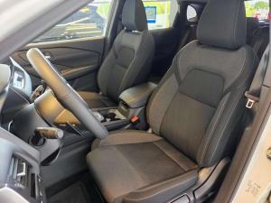 White Nissan Qashqai 2024 in Siauliai, with an engine capacity of 1.33 L and mileage of 15 thousand km for 24600 €, photo 12 on AUTOMOTO.COM.LV