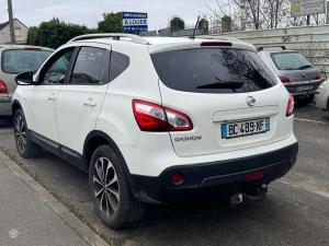 Balts Nissan Qashqai 2010 Tauragė, ar dzinēja tilpumu 1.60 L un nobraukumu 220 tūkst. km par 4900 €, foto 4 vietnē AUTOMOTO.COM.LV