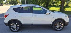 Balts Nissan Qashqai 2010 Tauragė, ar dzinēja tilpumu 1.50 L un nobraukumu 250 tūkst. km par 3700 €, foto 6 vietnē AUTOMOTO.COM.LV
