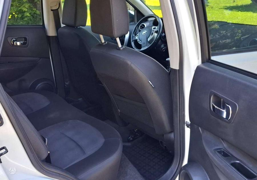 Balts Nissan Qashqai 2010 Tauragė, ar dzinēja tilpumu 1.50 L un nobraukumu 250 tūkst. km par 3700 €, foto 14 vietnē AUTOMOTO.COM.LV