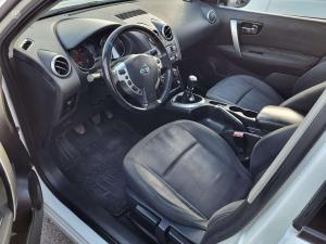 Balts Nissan Qashqai 2010 Viļņa, ar dzinēja tilpumu 2.00 L un nobraukumu 296 tūkst. km par 3250 €, foto 15 vietnē AUTOMOTO.COM.LV