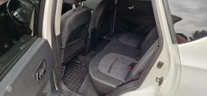 White Nissan Qashqai 2010 in Vilnius, with an engine capacity of 1.50 L and mileage of 201 thousand km for 4500 €, photo 11 on AUTOMOTO.COM.LV