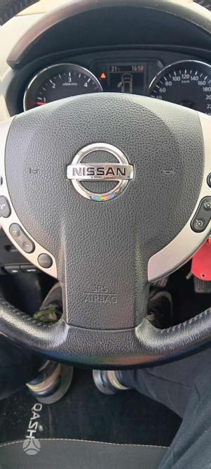 Balts Nissan Qashqai 2013 Panevēža, ar dzinēja tilpumu 1.60 L un nobraukumu 122 tūkst. km par 4900 €, foto 13 vietnē AUTOMOTO.COM.LV