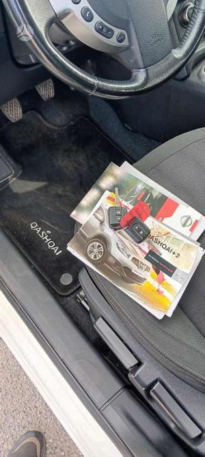 Balts Nissan Qashqai 2013 Panevēža, ar dzinēja tilpumu 1.60 L un nobraukumu 122 tūkst. km par 4900 €, foto 15 vietnē AUTOMOTO.COM.LV