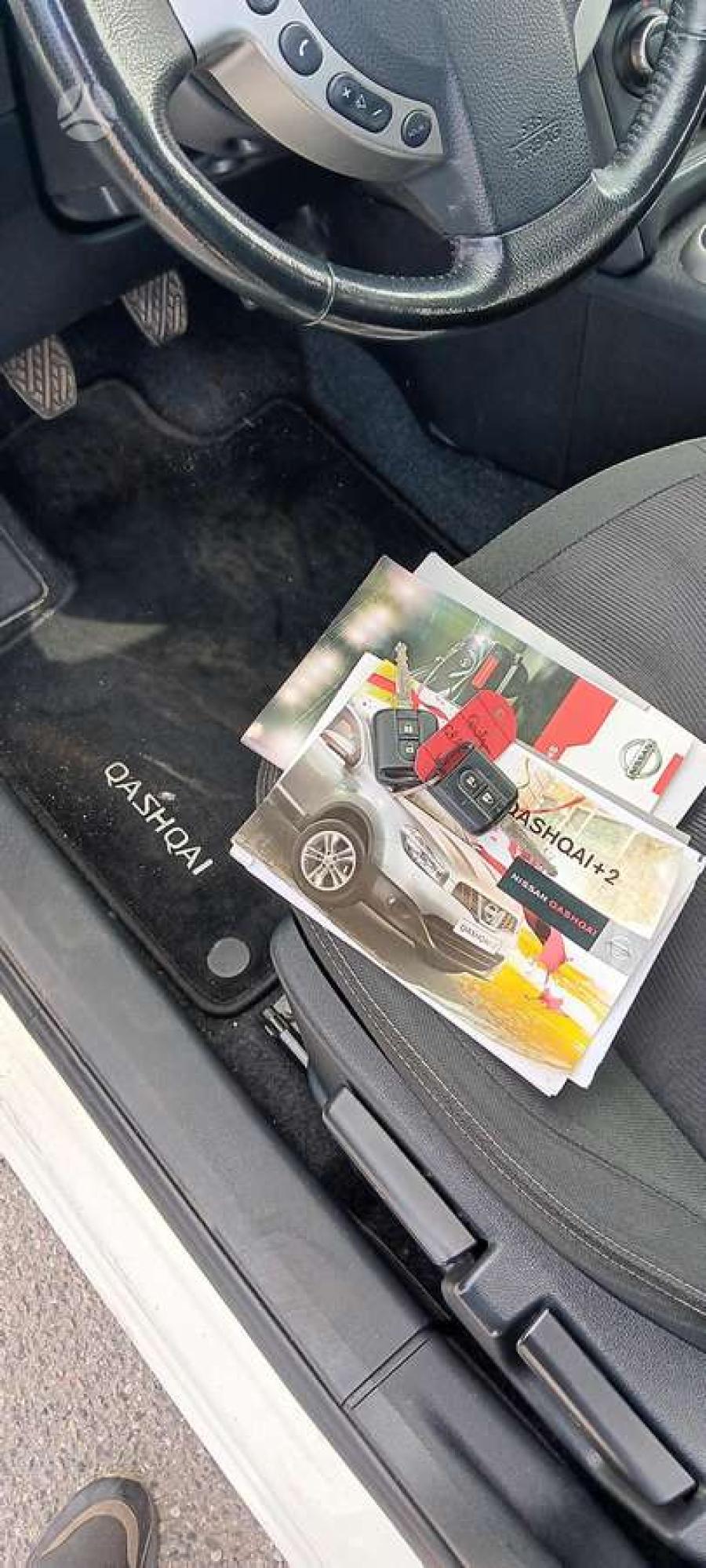 Balts Nissan Qashqai 2013 Panevēža, ar dzinēja tilpumu 1.60 L un nobraukumu 122 tūkst. km par 4900 €, foto 15 vietnē AUTOMOTO.COM.LV