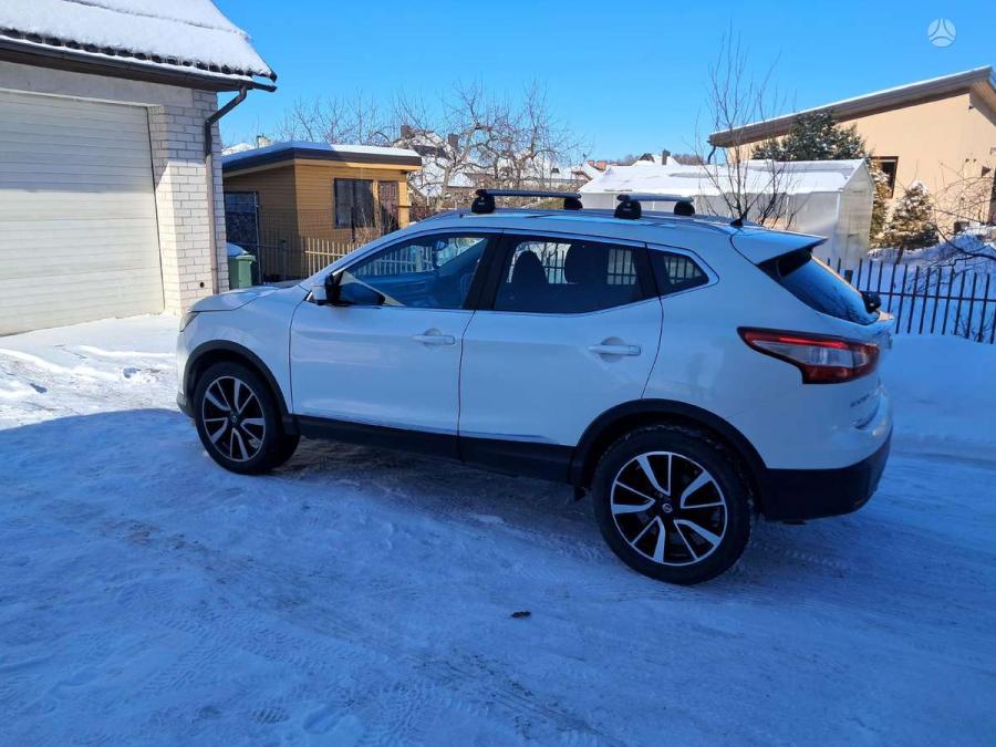 Balts Nissan Qashqai 2014 Kauņa, ar dzinēja tilpumu 1.50 L un nobraukumu 157 tūkst. km par 3250 €, foto 5 vietnē AUTOMOTO.COM.LV